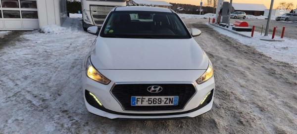 Balts Hyundai i30 2019 Tauragė, ar dzinēja tilpumu 1.60 L un nobraukumu 229 tūkst. km par 5800 €, foto 5 vietnē AUTOMOTO.COM.LV