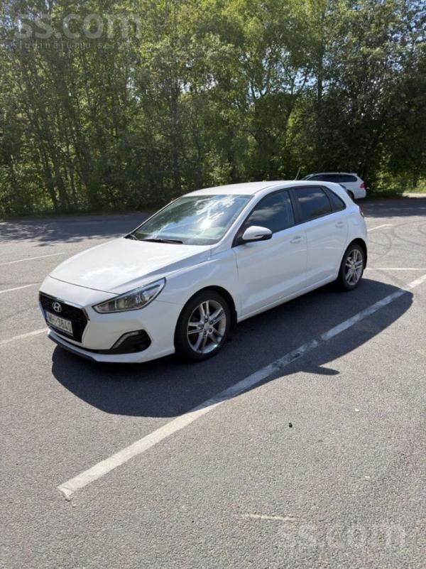 Balts Hyundai i30 2019 Rīga, ar dzinēja tilpumu 1.60 L un nobraukumu 190 tūkst. km par 7500 €, foto 3 vietnē AUTOMOTO.COM.LV
