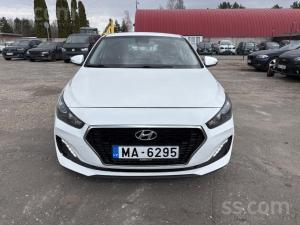 Белый Хендай i30 2019 в Рига, объемом двигателя 1.40 л и пробегом 130 тыс. км за 10300 €, фото 16 на AUTOMOTO.COM.LV