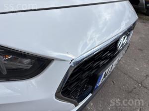 Белый Хендай i30 2019 в Рига, объемом двигателя 1.40 л и пробегом 130 тыс. км за 10300 €, фото 18 на AUTOMOTO.COM.LV