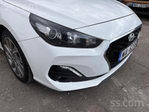 Белый Хендай i30 2019 в Рига, объемом двигателя 1.40 л и пробегом 130 тыс. км за 10300 €, фото 20 на AUTOMOTO.COM.LV