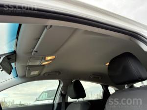 Белый Хендай i30 2019 в Рига, объемом двигателя 1.40 л и пробегом 130 тыс. км за 10300 €, фото 30 на AUTOMOTO.COM.LV