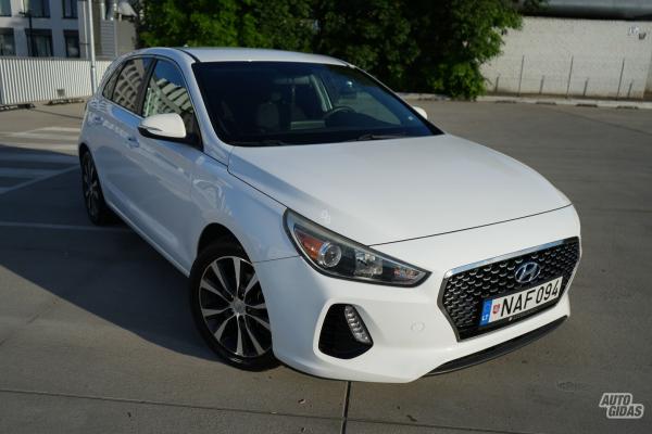Белый Хендай i30 2019 в Вильнюс, объемом двигателя 2.00 л и пробегом 163 тыс. км за 9950 €, фото 2 на AUTOMOTO.COM.LV