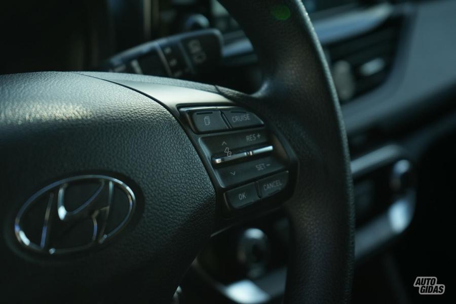 Balts Hyundai i30 2019 Viļņa, ar dzinēja tilpumu 2.00 L un nobraukumu 163 tūkst. km par 9950 €, foto 14 vietnē AUTOMOTO.COM.LV
