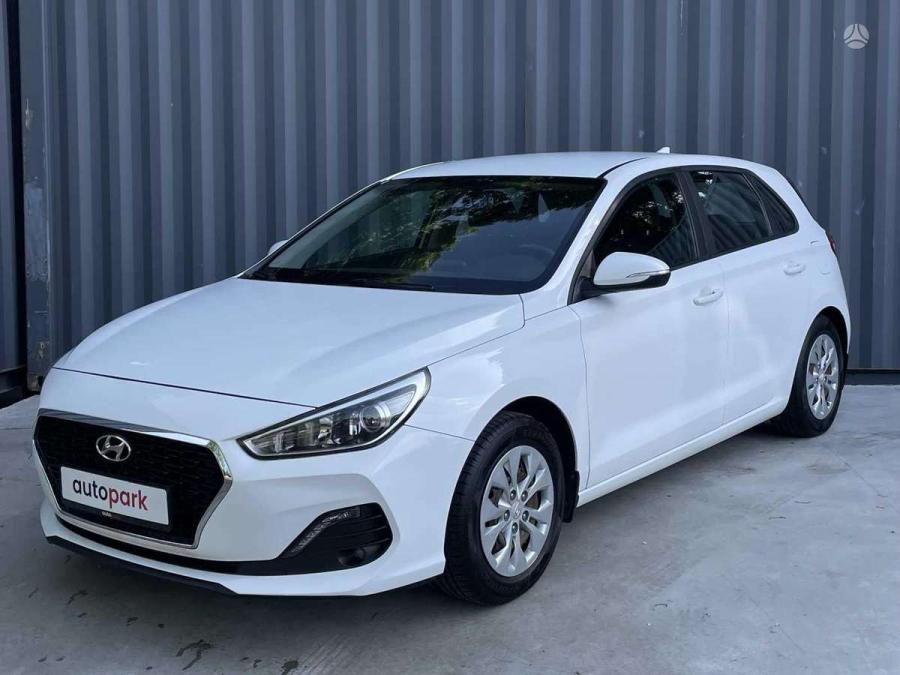 White Hyundai i30 2019 in Vilnius, with an engine capacity of 1.37 L and mileage of 77 thousand km for 7990 €, photo 1 on AUTOMOTO.COM.LV