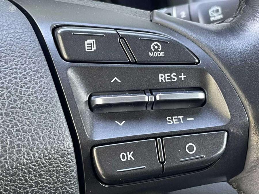White Hyundai i30 2019 in Vilnius, with an engine capacity of 1.37 L and mileage of 77 thousand km for 7990 €, photo 13 on AUTOMOTO.COM.LV