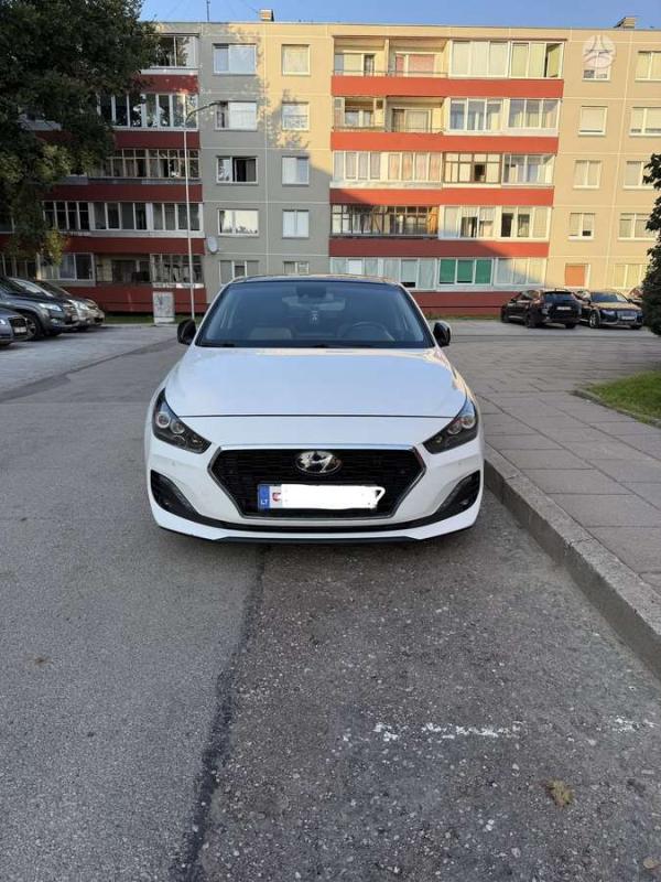 Белый Хендай i30 2019 в Клайпеда, объемом двигателя 1.60 л и пробегом 225 тыс. км за 8500 €, фото 8 на AUTOMOTO.COM.LV