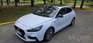 Balts Hyundai i30 2019 Rīga, ar dzinēja tilpumu 1.40 L un nobraukumu 116 tūkst. km par 15900 €, foto  vietnē AUTOMOTO.COM.LV