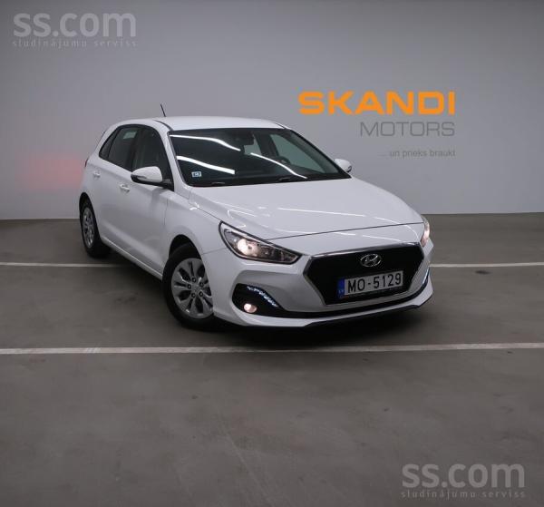White Hyundai i30 2020 in Riga, with an engine capacity of 1.60 L and mileage of 175 thousand km for 8590 €, photo 3 on AUTOMOTO.COM.LV
