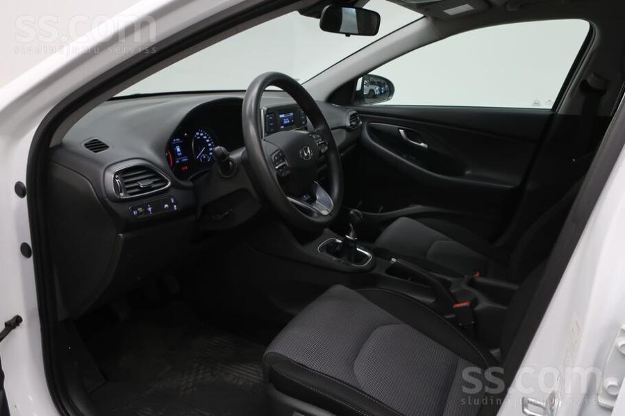 Balts Hyundai i30 2020 Rīga, ar dzinēja tilpumu 1.60 L un nobraukumu 175 tūkst. km par 8590 €, foto 8 vietnē AUTOMOTO.COM.LV