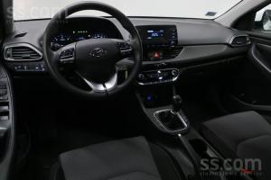 Balts Hyundai i30 2020 Rīga, ar dzinēja tilpumu 1.60 L un nobraukumu 175 tūkst. km par 8590 €, foto 12 vietnē AUTOMOTO.COM.LV
