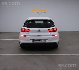 Balts Hyundai i30 2020 Rīga, ar dzinēja tilpumu 1.60 L un nobraukumu 207 tūkst. km par 3700 €, foto 5 vietnē AUTOMOTO.COM.LV