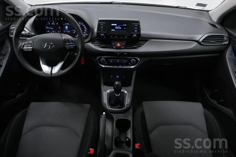 Balts Hyundai i30 2020 Rīga, ar dzinēja tilpumu 1.60 L un nobraukumu 207 tūkst. km par 3700 €, foto 13 vietnē AUTOMOTO.COM.LV