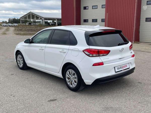 Balts Hyundai i30 2020 Ukmergė, ar dzinēja tilpumu 1.37 L un nobraukumu 171 tūkst. km par 7500 €, foto 5 vietnē AUTOMOTO.COM.LV