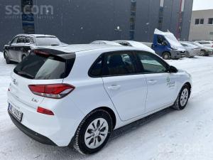 Balts Hyundai i30 2020 Rīga, ar dzinēja tilpumu 1.40 L un nobraukumu 112 tūkst. km par 8950 €, foto 4 vietnē AUTOMOTO.COM.LV