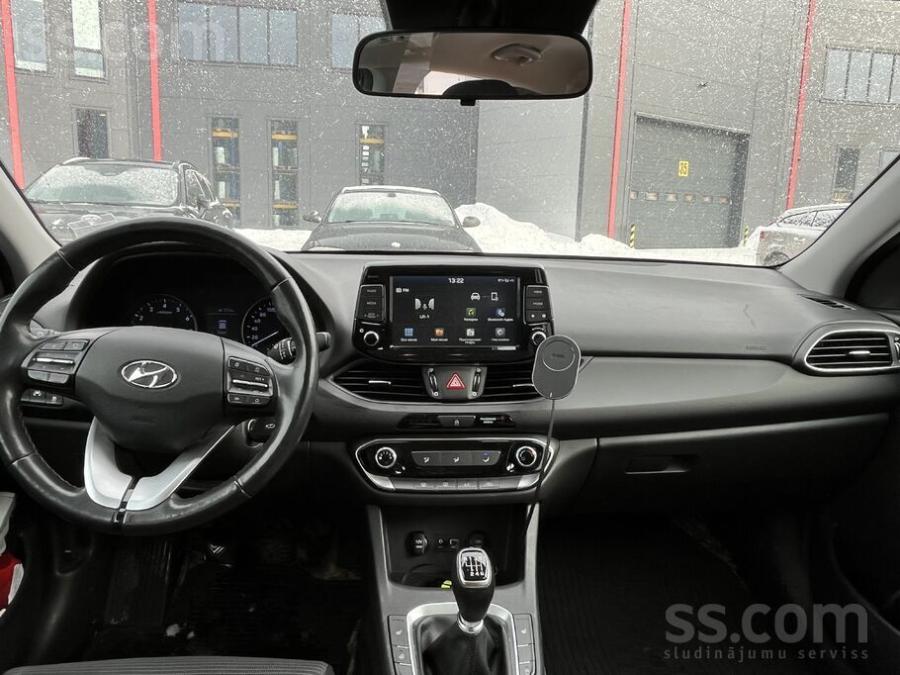 Balts Hyundai i30 2020 Rīga, ar dzinēja tilpumu 1.40 L un nobraukumu 112 tūkst. km par 8950 €, foto 8 vietnē AUTOMOTO.COM.LV