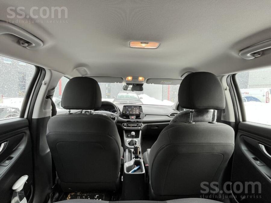 Balts Hyundai i30 2020 Rīga, ar dzinēja tilpumu 1.40 L un nobraukumu 112 tūkst. km par 8950 €, foto 9 vietnē AUTOMOTO.COM.LV