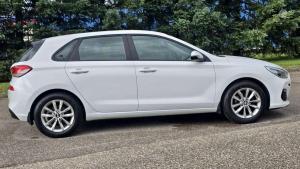 White Hyundai i30 2020 in Kaunas, with an engine capacity of 1.60 L and mileage of 181 thousand km for 6900 €, photo 11 on AUTOMOTO.COM.LV