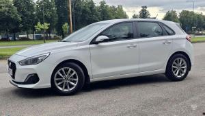 White Hyundai i30 2020 in Kaunas, with an engine capacity of 1.60 L and mileage of 181 thousand km for 6900 €, photo 12 on AUTOMOTO.COM.LV