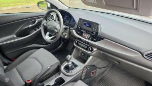 White Hyundai i30 2020 in Kaunas, with an engine capacity of 1.60 L and mileage of 181 thousand km for 6900 €, photo 15 on AUTOMOTO.COM.LV