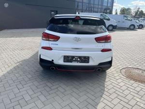 Balts Hyundai i30 2020 Tauragė, ar dzinēja tilpumu 2.00 L un nobraukumu 62 tūkst. km par 7200 €, foto 6 vietnē AUTOMOTO.COM.LV