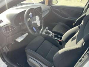 Balts Hyundai i30 2020 Tauragė, ar dzinēja tilpumu 2.00 L un nobraukumu 62 tūkst. km par 7200 €, foto 15 vietnē AUTOMOTO.COM.LV