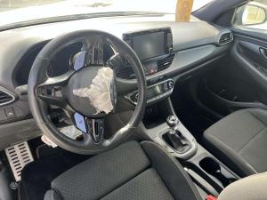 Balts Hyundai i30 2020 Tauragė, ar dzinēja tilpumu 2.00 L un nobraukumu 62 tūkst. km par 7200 €, foto 17 vietnē AUTOMOTO.COM.LV