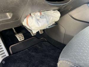 Balts Hyundai i30 2020 Tauragė, ar dzinēja tilpumu 2.00 L un nobraukumu 62 tūkst. km par 7200 €, foto 22 vietnē AUTOMOTO.COM.LV