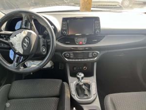 Balts Hyundai i30 2020 Tauragė, ar dzinēja tilpumu 2.00 L un nobraukumu 62 tūkst. km par 7200 €, foto 24 vietnē AUTOMOTO.COM.LV
