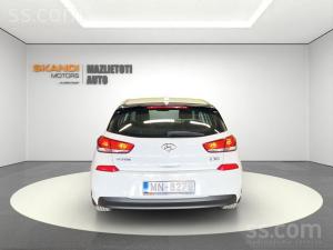 Белый Хендай i30 2020 в Рига, объемом двигателя 1.40 л и пробегом 189 тыс. км за 8490 €, фото 6 на AUTOMOTO.COM.LV