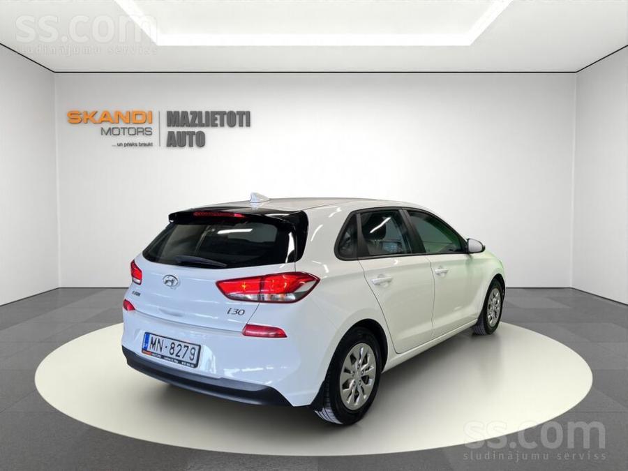 Белый Хендай i30 2020 в Рига, объемом двигателя 1.40 л и пробегом 189 тыс. км за 8490 €, фото 7 на AUTOMOTO.COM.LV