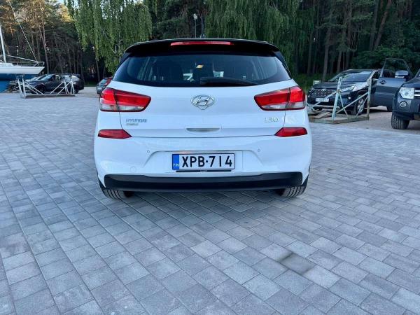 Белый Хендай i30 2020 в Каунас, объемом двигателя 1.60 л и пробегом 235 тыс. км за 6900 €, фото 5 на AUTOMOTO.COM.LV