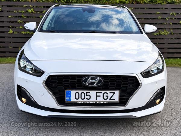 Белый Хендай i30 2020 в Таллин, объемом двигателя 1.40 л и пробегом 246 тыс. км за 8490 €, фото 3 на AUTOMOTO.COM.LV