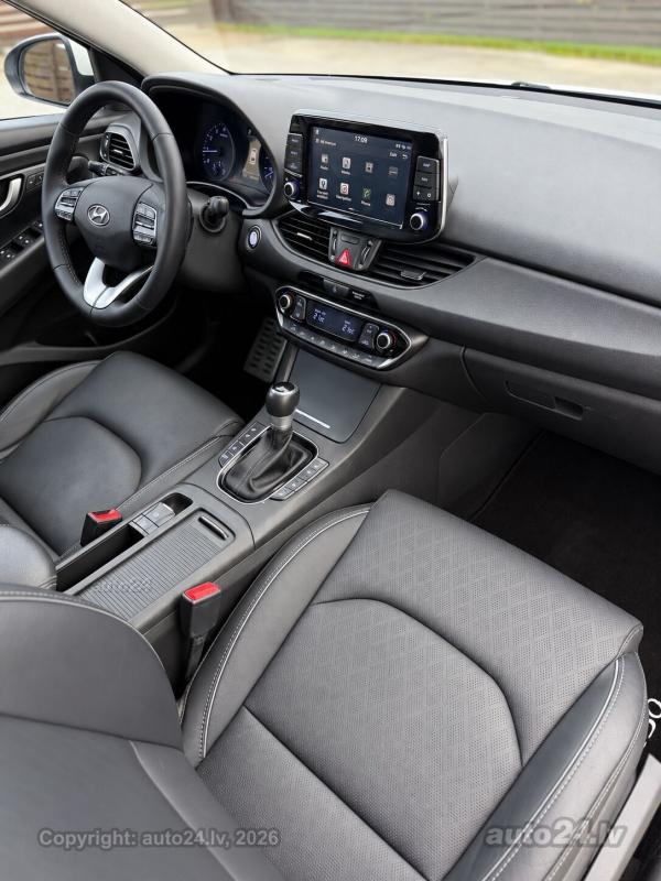 Белый Хендай i30 2020 в Таллин, объемом двигателя 1.40 л и пробегом 246 тыс. км за 8490 €, фото 11 на AUTOMOTO.COM.LV