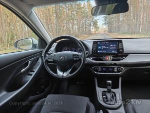 Balts Hyundai i30 2021 Tallina, ar dzinēja tilpumu 1.00 L un nobraukumu 47 tūkst. km par 13900 €, foto 9 vietnē AUTOMOTO.COM.LV