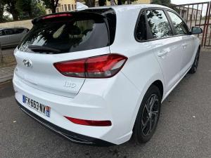 Белый Хендай i30 2021 в Таураге, объемом двигателя 1.60 л и пробегом 236 тыс. км за 9300 €, фото 5 на AUTOMOTO.COM.LV