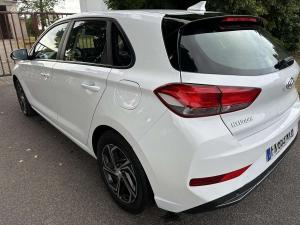 Белый Хендай i30 2021 в Таураге, объемом двигателя 1.60 л и пробегом 236 тыс. км за 9300 €, фото 6 на AUTOMOTO.COM.LV