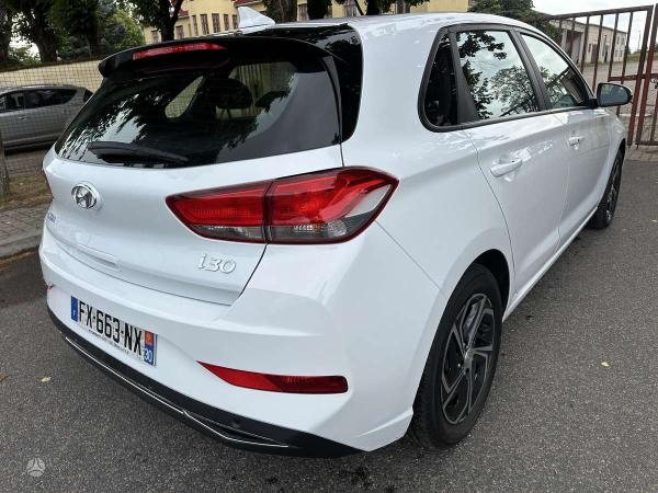 Хендай i30 2021 в Таураге на AUTOMOTO.COM.LV Белый Хендай i30 2021 в Таураге, объемом двигателя 1.60 л и пробегом 236 тыс. км за 8500 €, фото 5 на AUTOMOTO.COM.LV