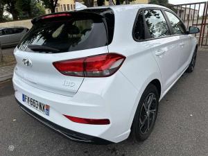 Белый Хендай i30 2021 в Таураге, объемом двигателя 1.60 л и пробегом 236 тыс. км за 8500 €, фото 5 на AUTOMOTO.COM.LV