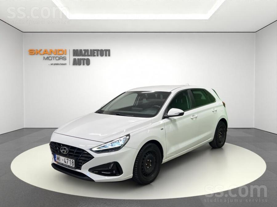 White Hyundai i30 2021 in Riga, with an engine capacity of 1.50 L and mileage of 34 thousand km for 14490 €, photo 1 on AUTOMOTO.COM.LV