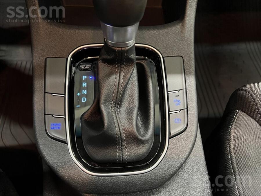 White Hyundai i30 2021 in Riga, with an engine capacity of 1.50 L and mileage of 34 thousand km for 14490 €, photo 18 on AUTOMOTO.COM.LV