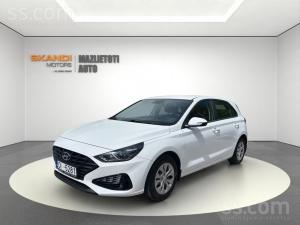 Balts Hyundai i30 2022 Rīga, ar dzinēja tilpumu 1.50 L un nobraukumu 72 tūkst. km par 12990 €, foto  vietnē AUTOMOTO.COM.LV
