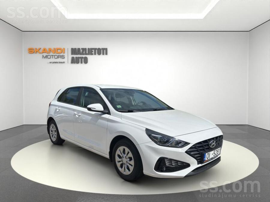Balts Hyundai i30 2022 Rīga, ar dzinēja tilpumu 1.50 L un nobraukumu 72 tūkst. km par 12990 €, foto 9 vietnē AUTOMOTO.COM.LV
