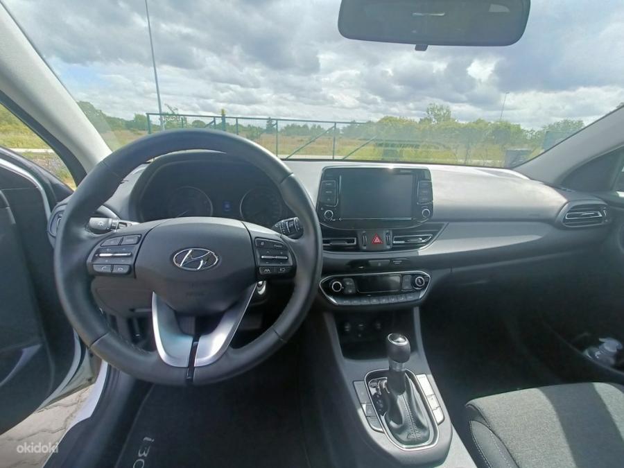 Balts Hyundai i30 2022 Tallina, ar dzinēja tilpumu 1.00 L un nobraukumu 38 tūkst. km par 15700 €, foto 22 vietnē AUTOMOTO.COM.LV