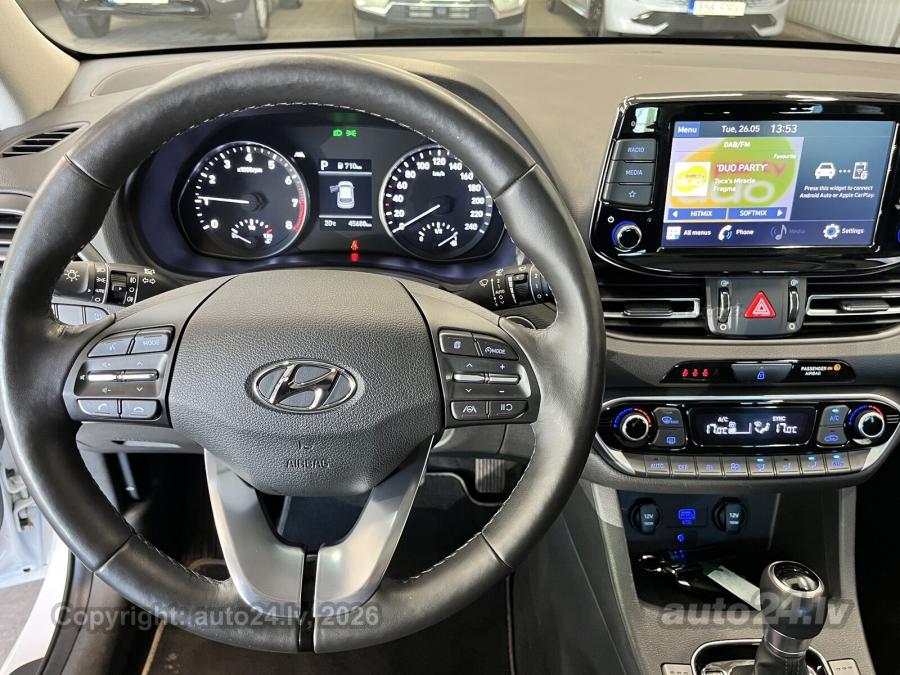 Balts Hyundai i30 2023 Tallina, ar dzinēja tilpumu 1.00 L un nobraukumu 46 tūkst. km par 16500 €, foto 9 vietnē AUTOMOTO.COM.LV