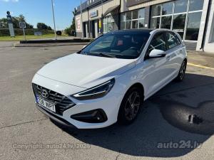 Белый Хендай i30 2023 в Нарва, объемом двигателя 1.00 л и пробегом 57 тыс. км за 15990 €, фото 3 на AUTOMOTO.COM.LV