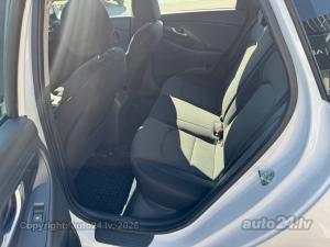 Белый Хендай i30 2023 в Нарва, объемом двигателя 1.00 л и пробегом 57 тыс. км за 15990 €, фото 8 на AUTOMOTO.COM.LV