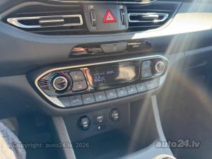 Белый Хендай i30 2023 в Нарва, объемом двигателя 1.00 л и пробегом 57 тыс. км за 15990 €, фото 12 на AUTOMOTO.COM.LV
