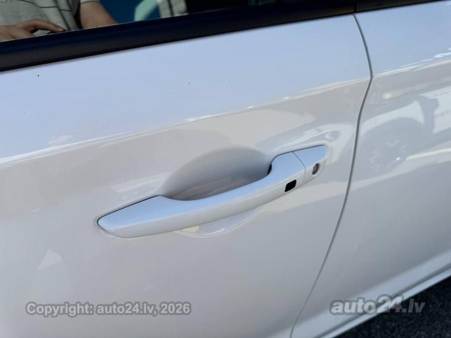 Белый Хендай i30 2023 в Нарва, объемом двигателя 1.00 л и пробегом 57 тыс. км за 15990 €, фото 16 на AUTOMOTO.COM.LV