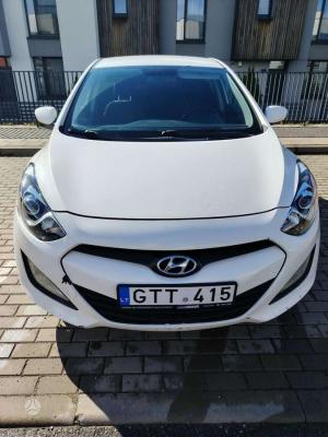 Белый Хендай i30 2013 в Вильнюс, объемом двигателя 1.40 л и пробегом 323 тыс. км за 2850 €, фото 10 на AUTOMOTO.COM.LV